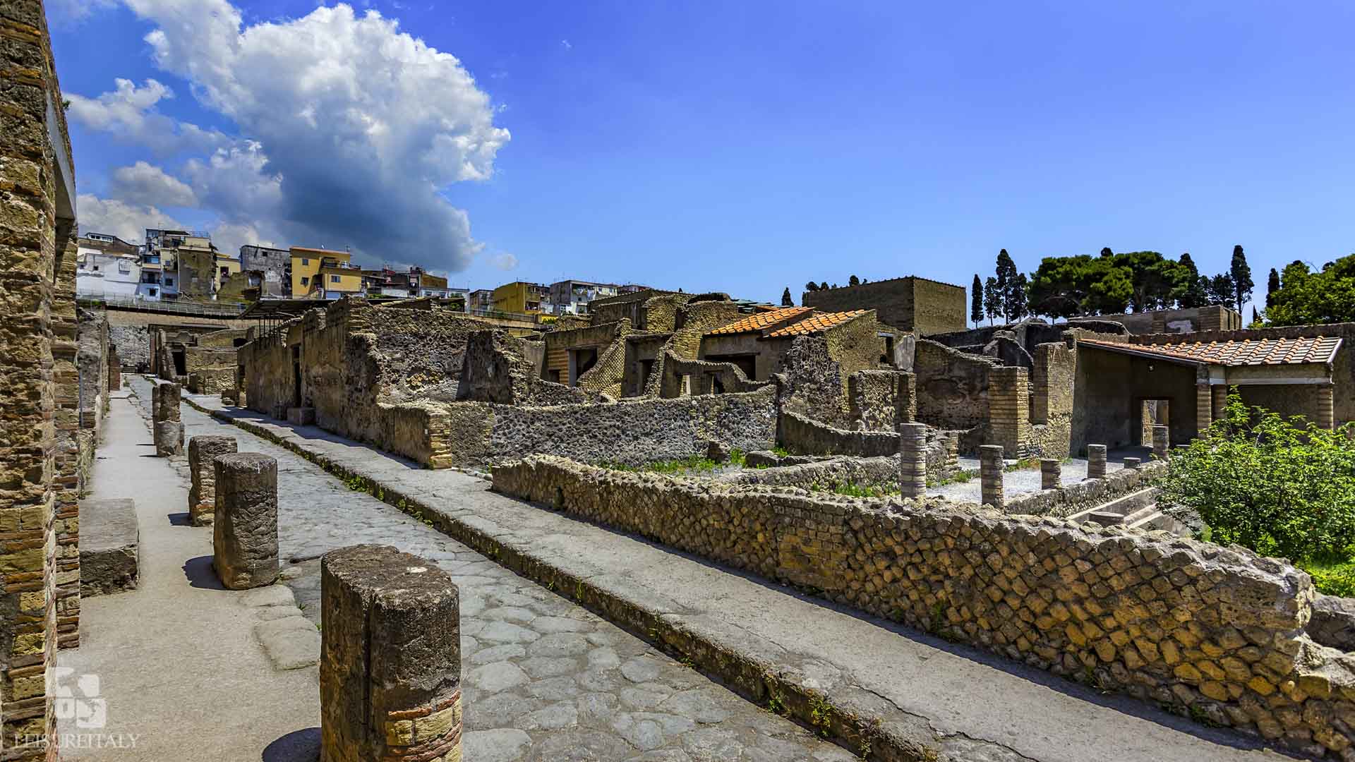 Visit Herculaneum - Leisure Italy